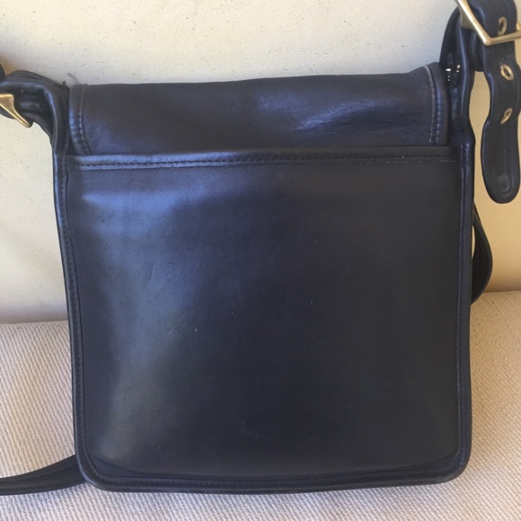 Coach | Bags | Vintage Coach Leather Purse Bag Flap Zip Closure | Poshmark